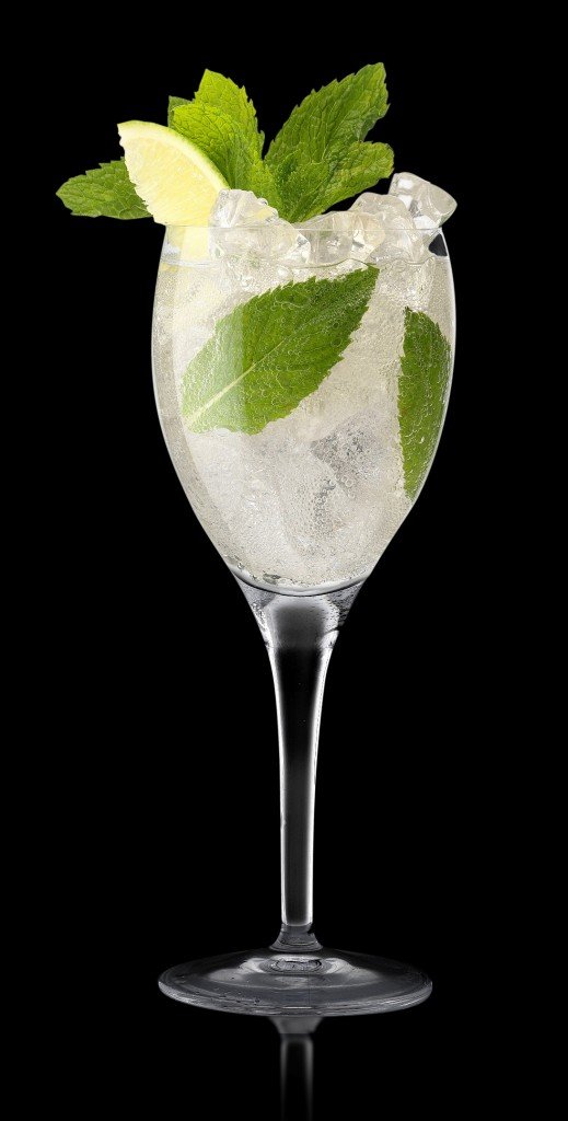 Elderflower Fizz » Recipe Features, Drinks, Sparkling Mocktails ...